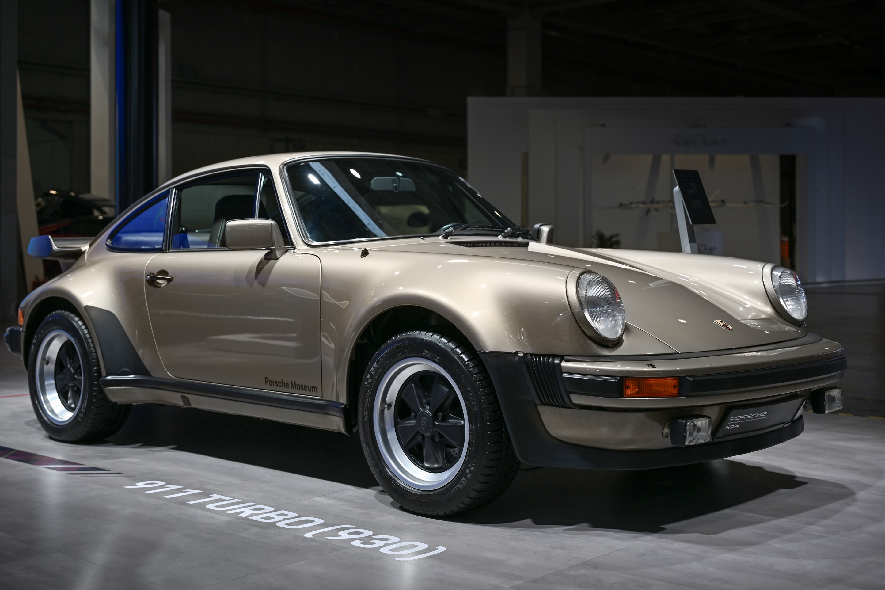 保时捷911 Turbo （930）